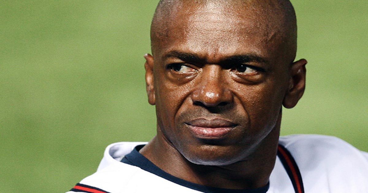 Julio César Franco muestra su swing a sus 61 años, para eso nació ...