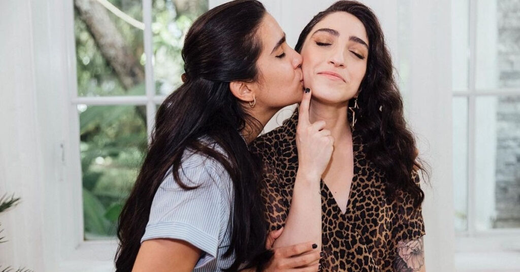 Novia de la hija de Gloria Estefan se declara indigente tras los ...